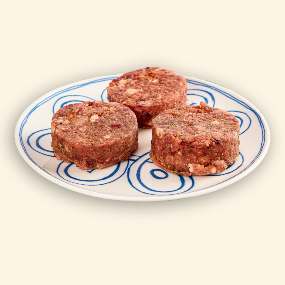 Raw Dog Food - Adult Beefy Beef Patties | LUNA & me